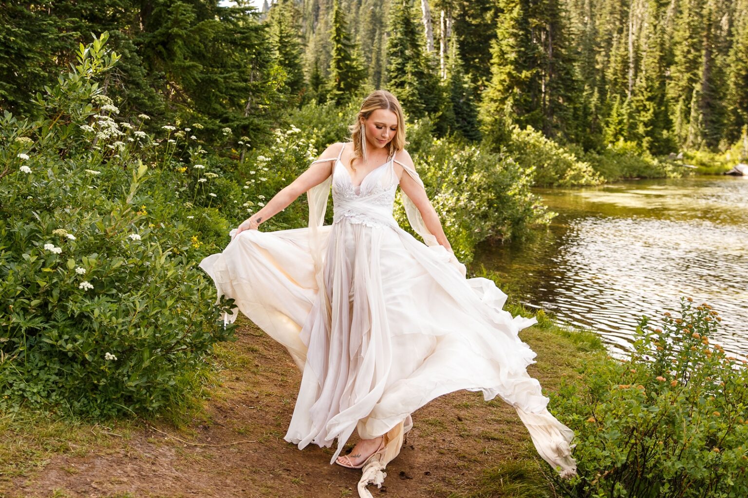 Stormy Forest Elopement at Mount Rainier National Park ...